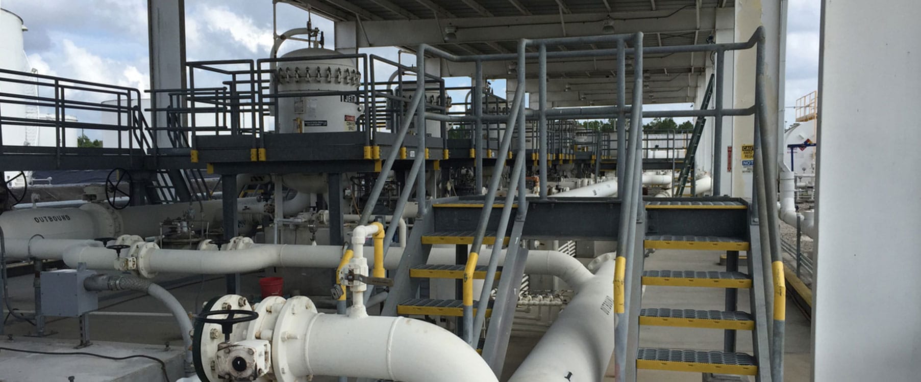 Industrial Work Platforms & Stands | Custom & Pre-Fab Solutions